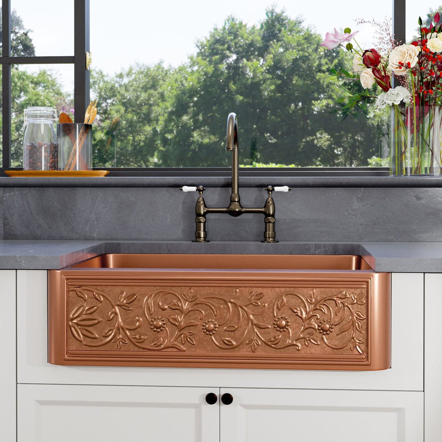 Copper Kitchen Sinks | Farmhouse, Undermount & Drop-In | Magnus ...